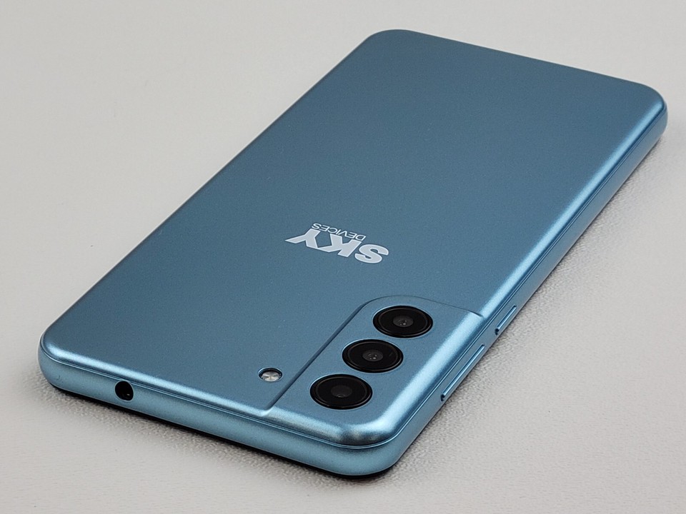 SKY Devices Elite B63 - 16GB - (GSM Unlocked) Dual SIM Android ...