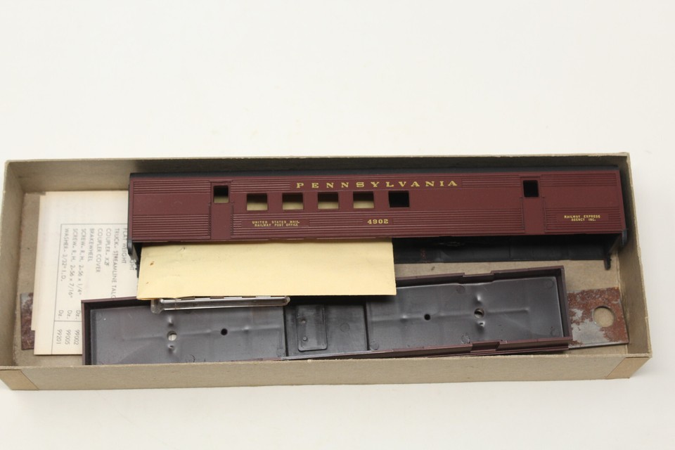 HO Athearn Blue Box 1802 Streamline RPO Passenger Car Pennsylvania PRR ...