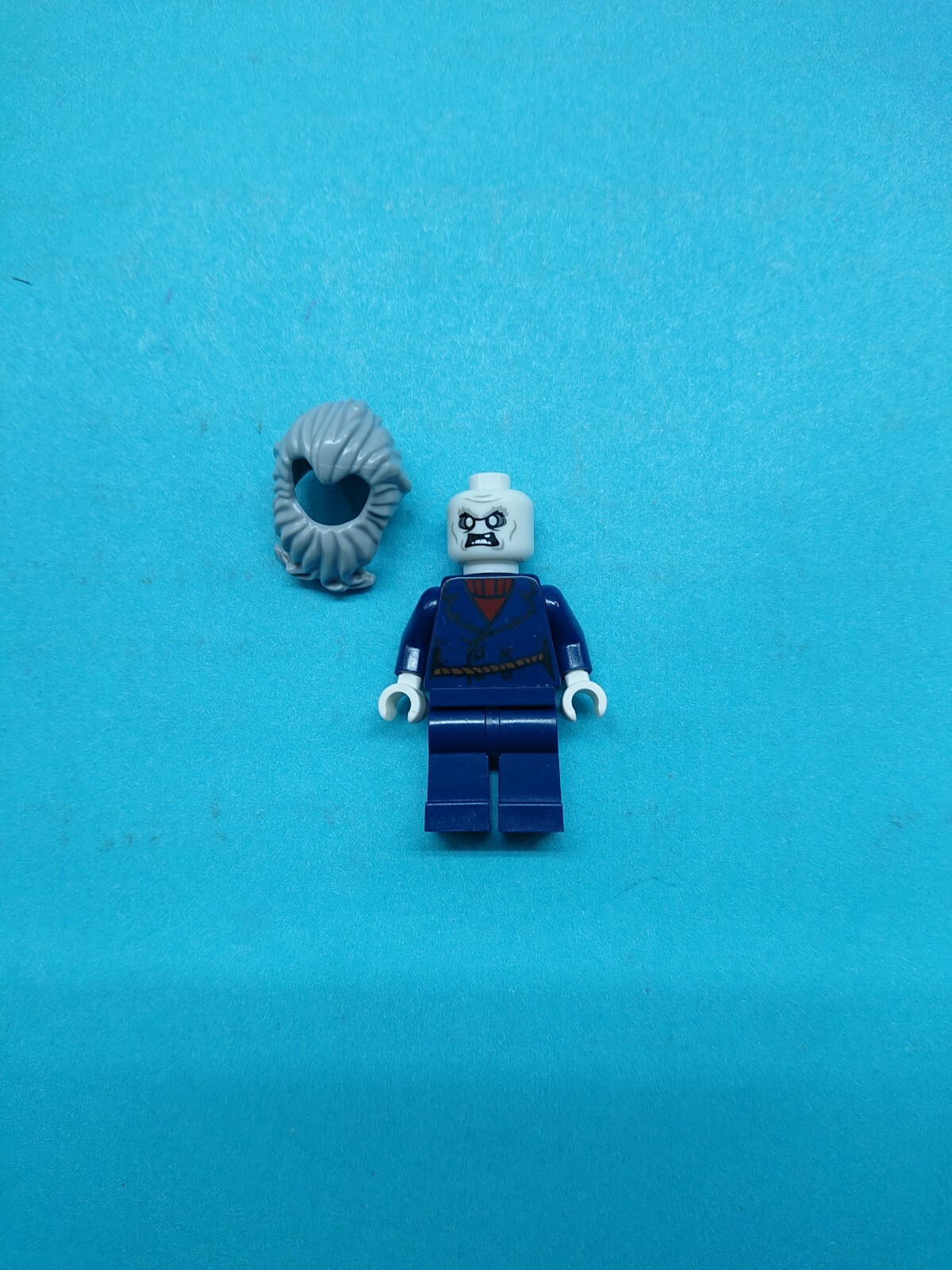 Lego Scooby-Doo Minifigure Lighthouse Keeper / Verona Dempsey 75903! | eBay