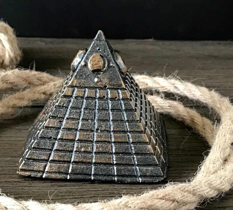 Pyramid Eye of God Pyramid with Eye of Providence Protection Meditation ...