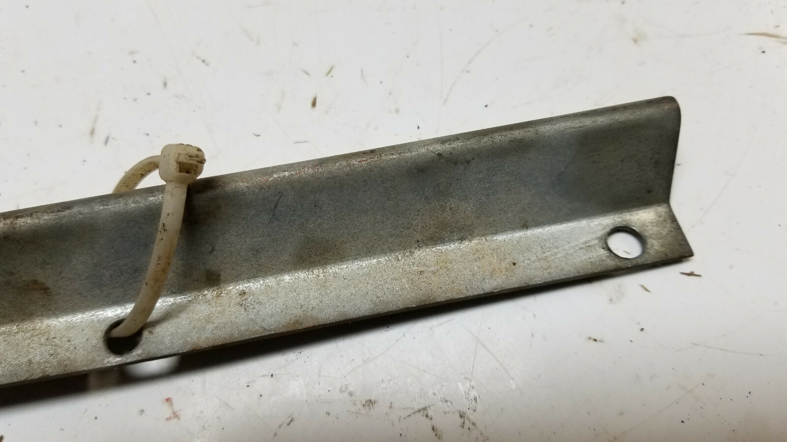 GRAVELY G Series Fuel Line Guard Bracket 16G 12G 14G 18G 20G | eBay