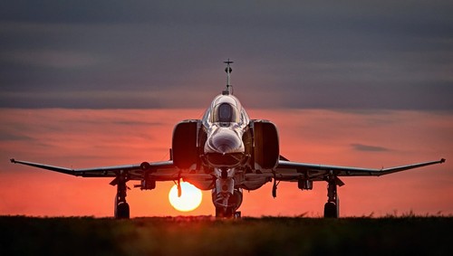 McDonnell Douglas F-4 Phantom Sunset Poster 24in x 36in | eBay