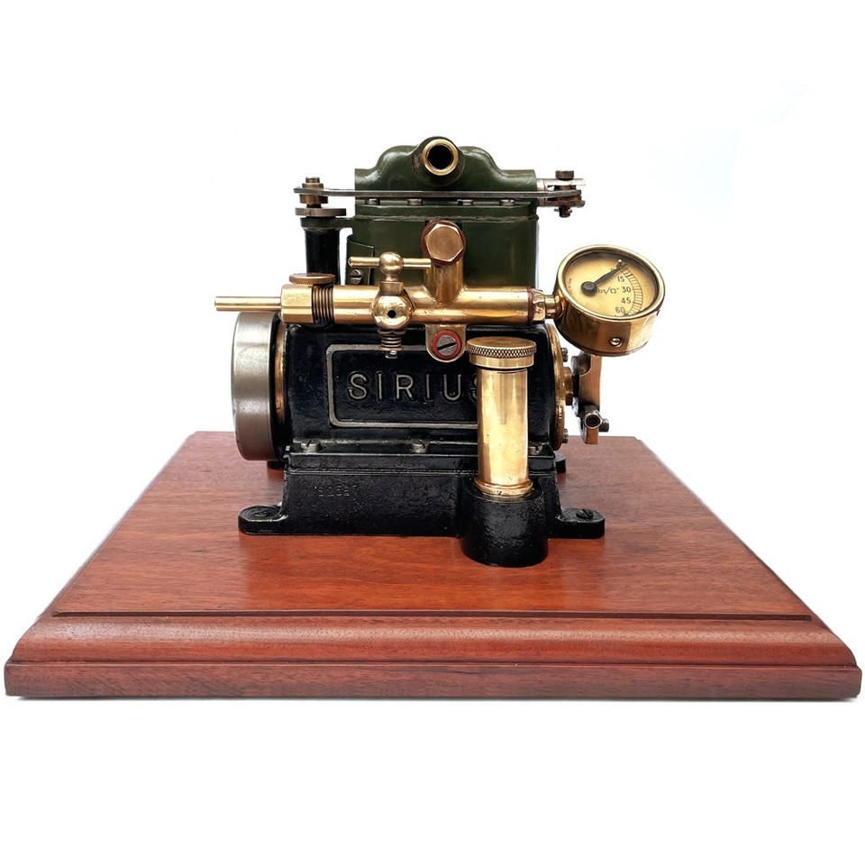 A SCARCE WW2 STUART TURNER SIRIUS (ALCO FIREFLY) LIVE STEAM ENGINE ...