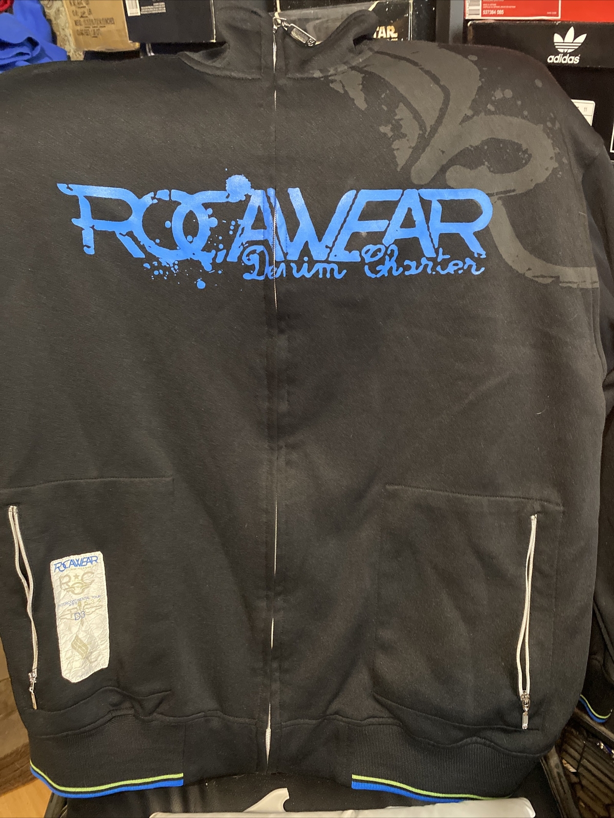 VINTAGE Rocawear Men Black Classic R Logo Hip Hop Ful… - Gem