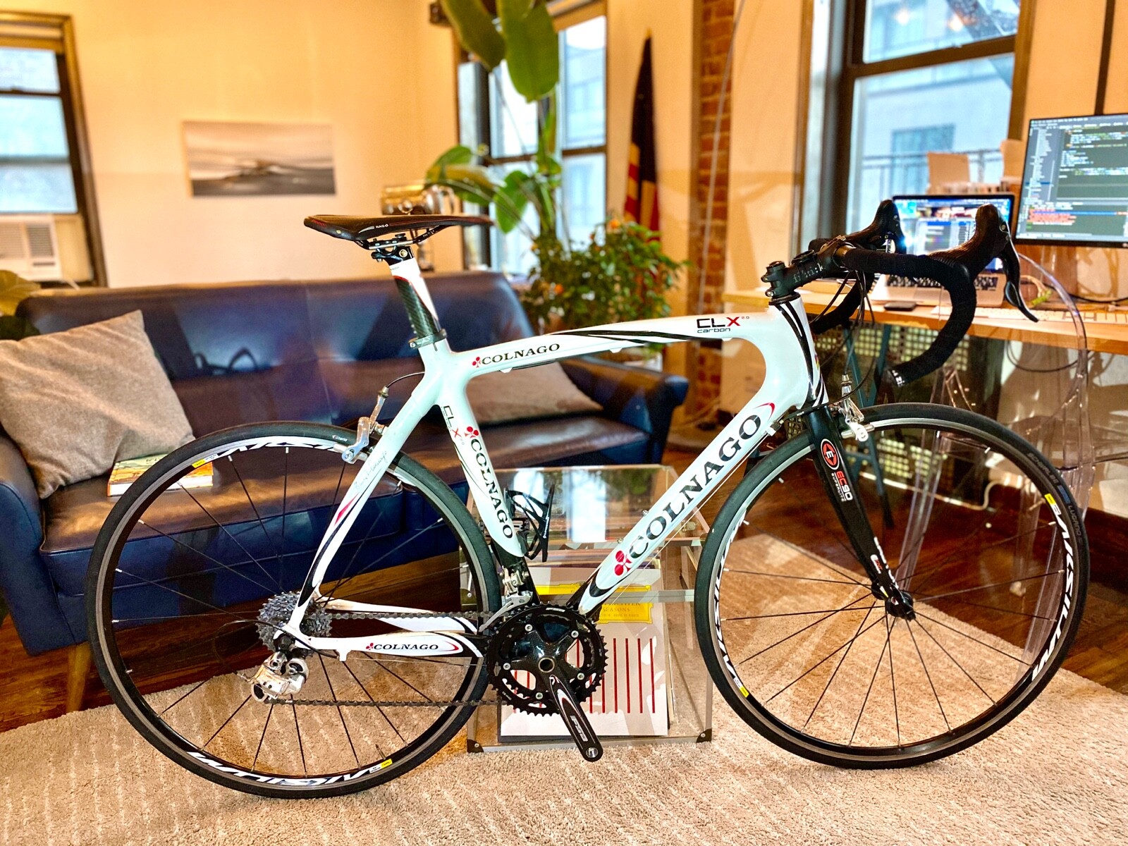 Colnago CLX 2.0 Carbon 54 Campagnolo groupset : r/BikeShop