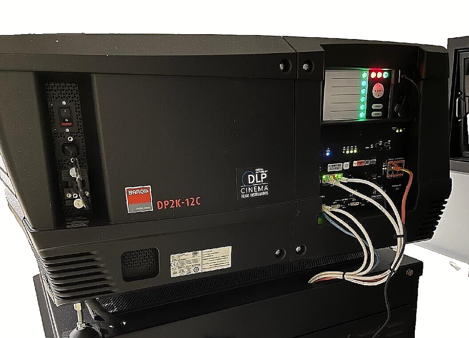 BARCO DP2K-12C DIGITAL CINEMA Projector DCI Compliant Warranty! | eBay