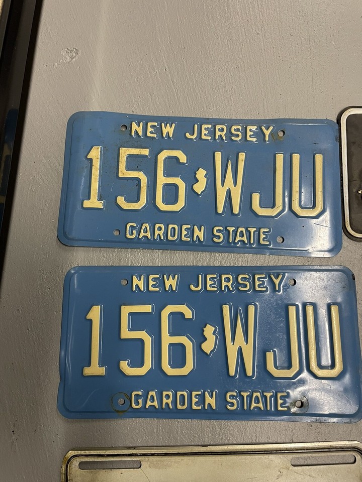 28 ANTIQUE LICENSE PLATES NJ CT WA 1940s - 1970s Motorcycle Tractor Car ...