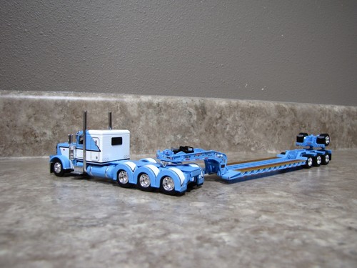 DCP 1/64 Baby Blue White Tri-Axle Peterbilt 389 Fontaine Lowboy Trailer ...