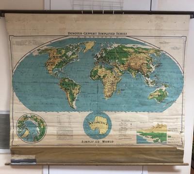 World Maps - Pull Down World Map