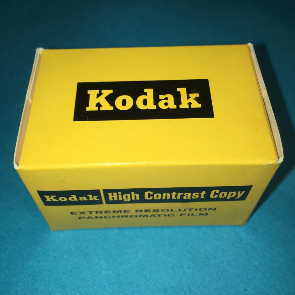 KODAK HIGH CONTRAST COPY PANCHROMATIC BLACK & WHITE 35MM FILM 55622 ...