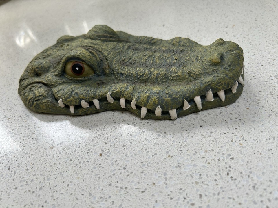 Crocodile 🐊 Alligator Stone Concrete Garden Statue Ornament | eBay