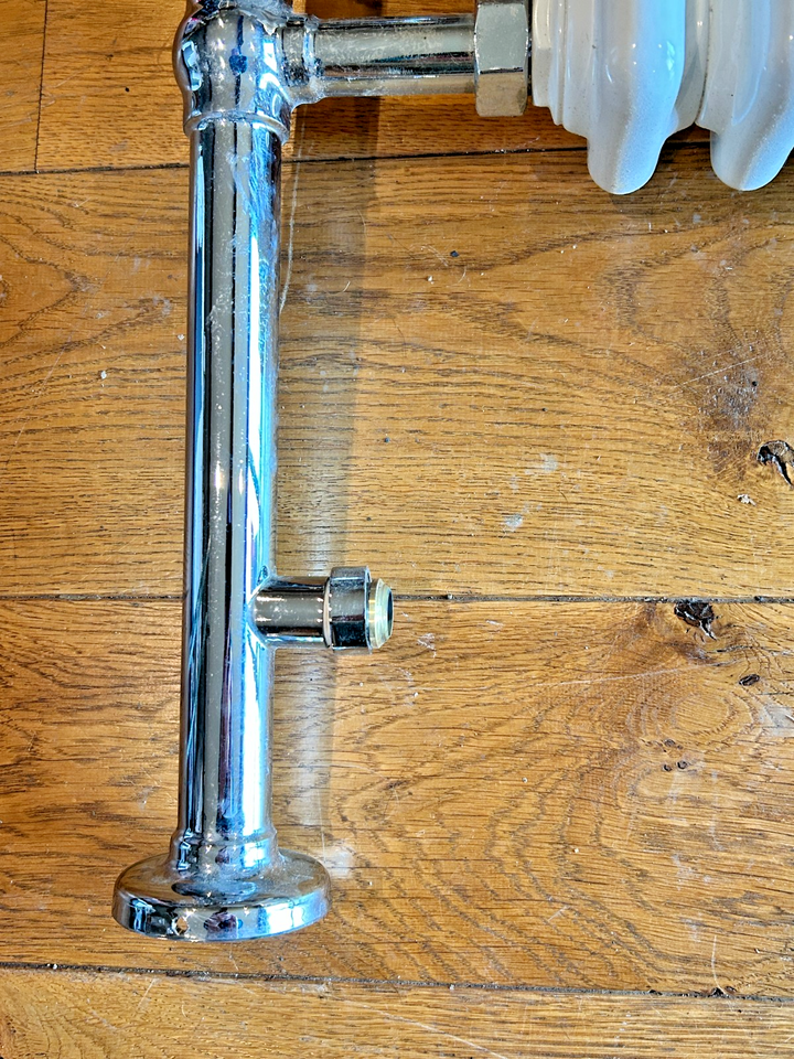 Used - great condition traditional Victorian Towel Rail Bathroom ...