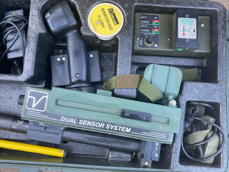 VALLON MINEHOUND VMR2+ DUAL SENSOR MINE METAL IED DETECTOR (FULL SET W ...