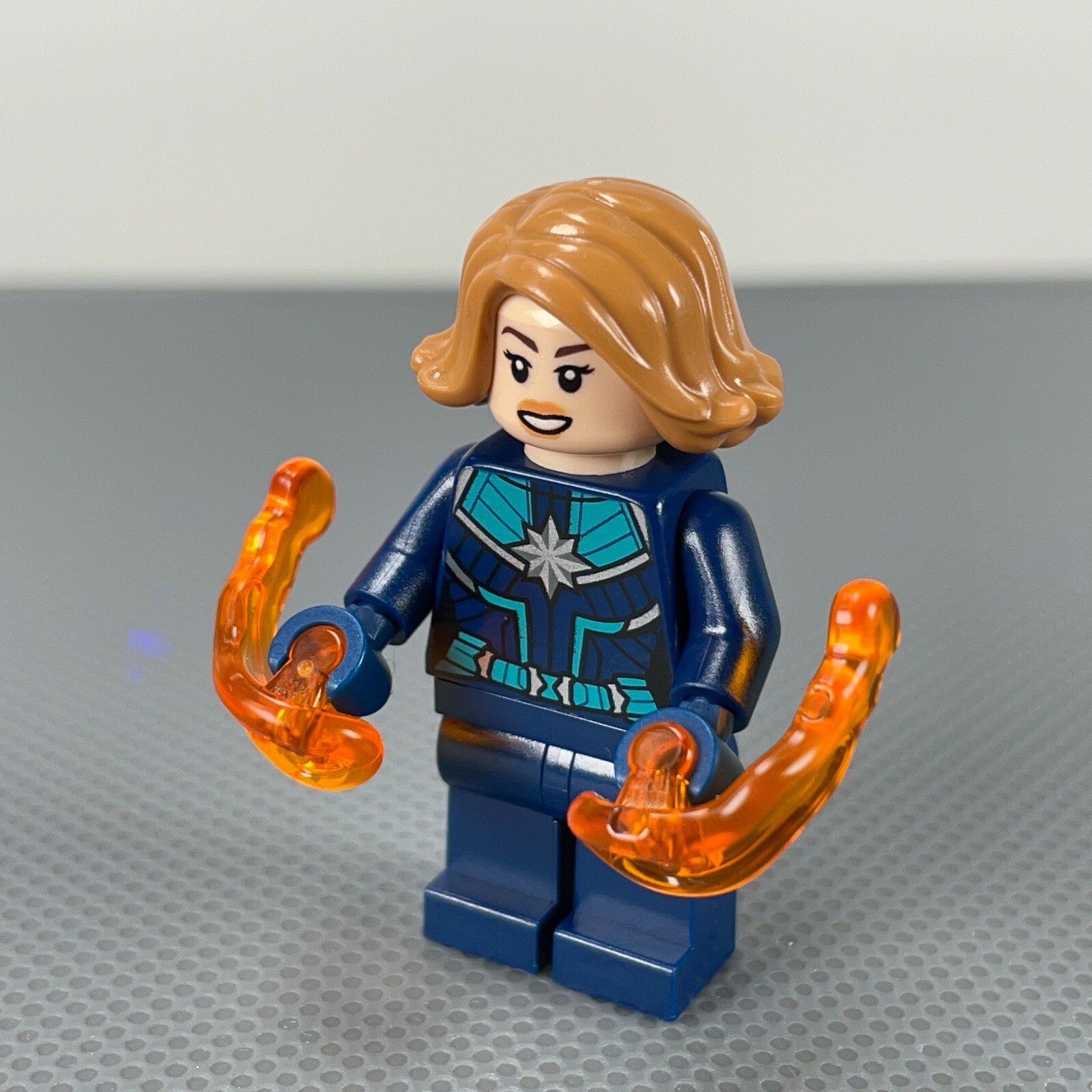Captain Marvel 30453 LEGO Marvel Super Heroes MiniFigure Kree Starforce ...