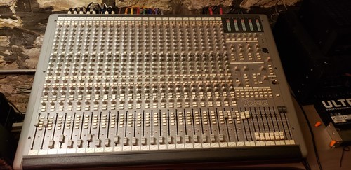 Soundtracs Topaz 24 channel 8 buss mixer Mixing Console (RARE Miami ...