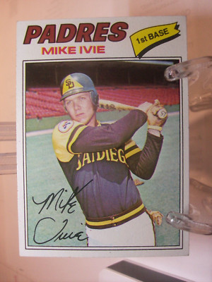1977 Topps Baseball Card #325 Mike Ivie (94160) | eBay