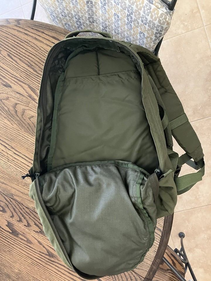 1999 Gold Label LBT 3 Day Assault Pack 1476A London Bridge Trading ...