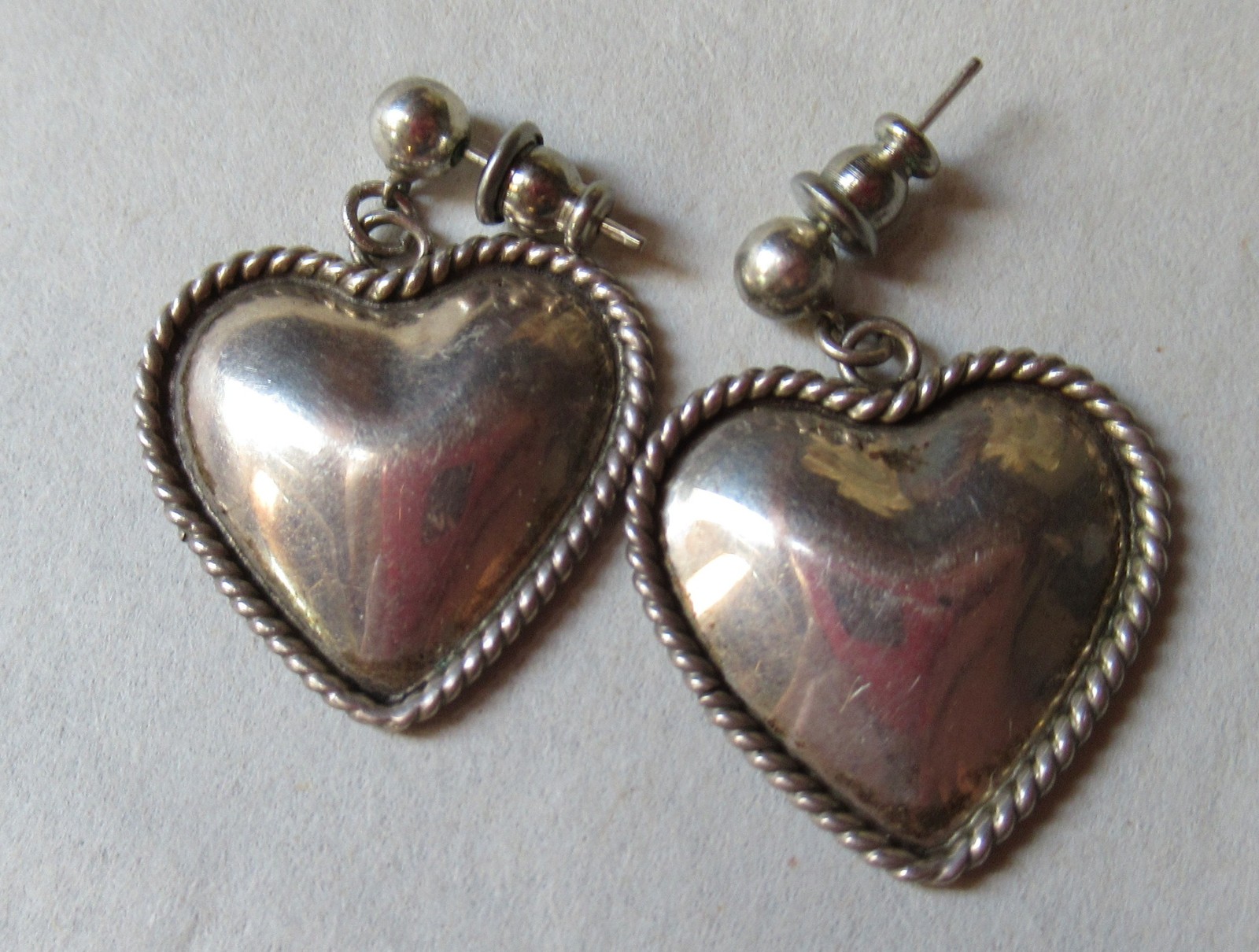 Eddie Chee Navajo Sterling Silver Heart Earrings Pier… - Gem