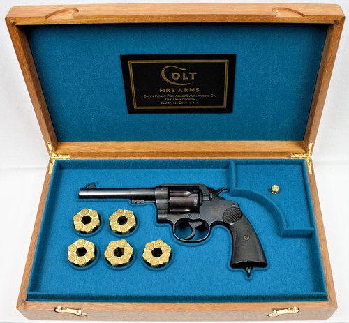 REVOLVER PRESENTATION CUSTOM DISPLAY CASE BOX for COLT NEW SERVICE ...