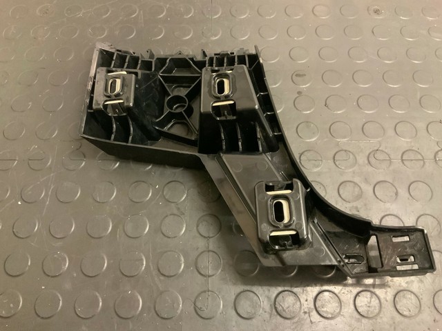 Mercedes-Benz GLE W166 Rear Left Bumper Holder A1668805803 2017 for ...