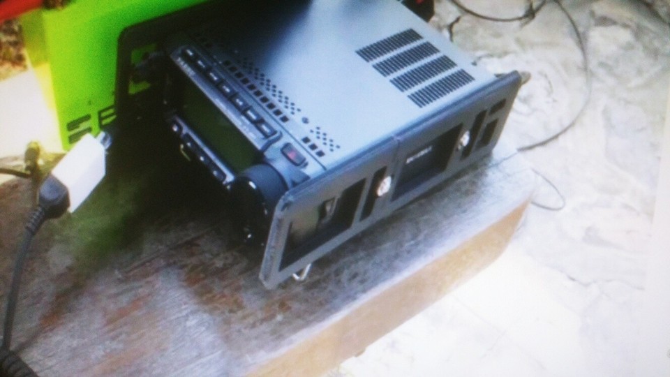 Yaesu FT-891 Protective Side Rails Fits similar radios. Auction is for ...