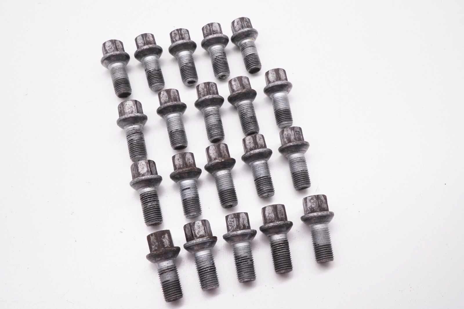 06-12 Mercedes W164 X164 ML63 AMG Wheel Lug Nut Bolt [Full Set Of 20 ...