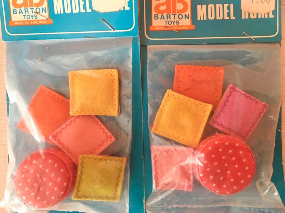 1960s Barton Dollhouse Ottoman & Throw Pillows, LUNDBY scale MIP ...