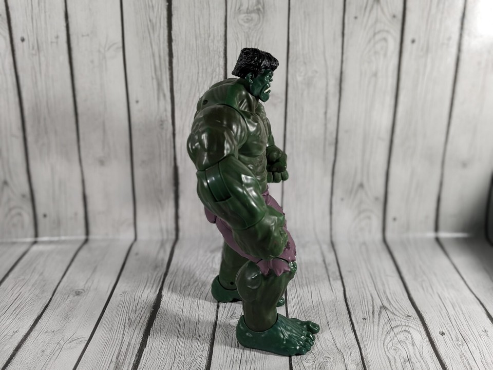 Disney Store Marvel Avengers Talking Incredible Hulk 15” Action Figure ...