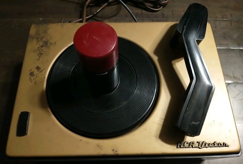 Vintage RCA Victor 45 RPM Record Player Model 45-J-2 | eBay