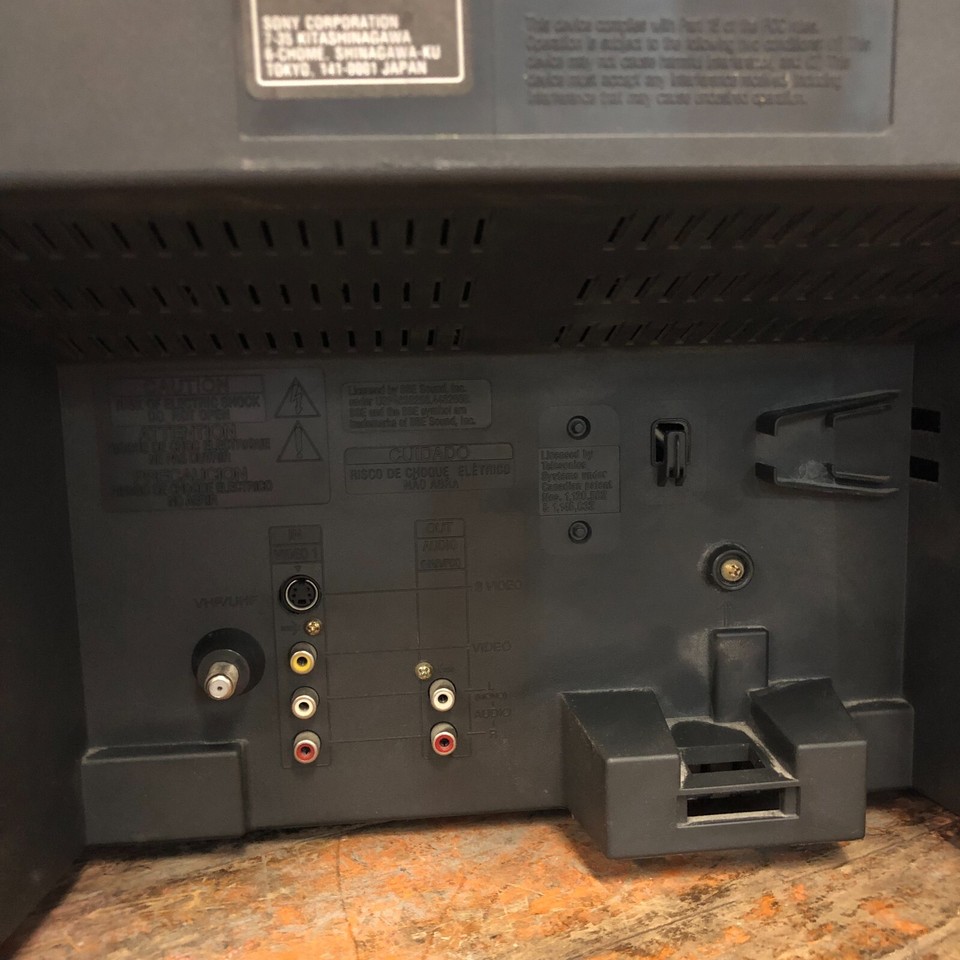 2001 Sony Trinitron KV-24FV12 24" Color Flat Screen CRT TV for Retro ...