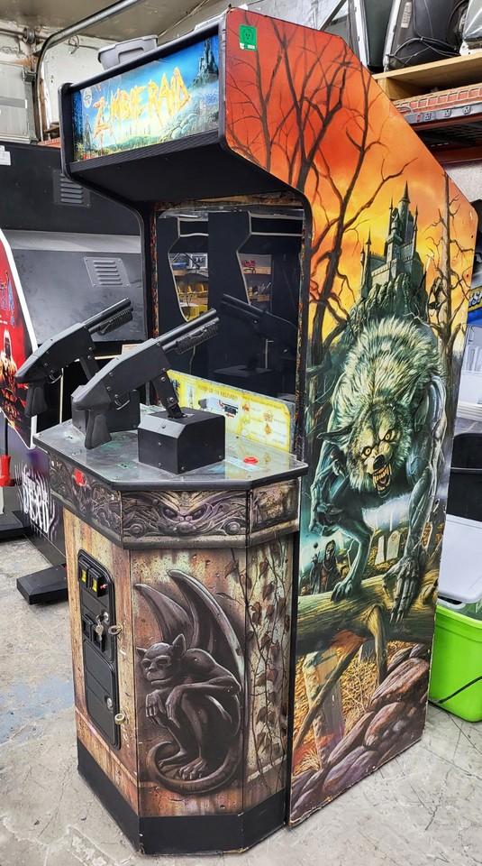 ZOMBIE RAID Full Size Arcade Gun Shooting Video Game Machine - WORKS ...