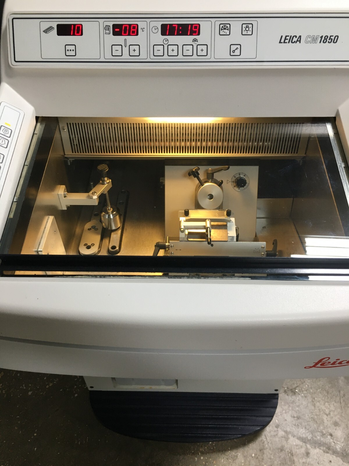 Leica Cm1850 Cryostat Cm1850-3-1 Cm 1850 Lab Laboratory Cryo for sale ...
