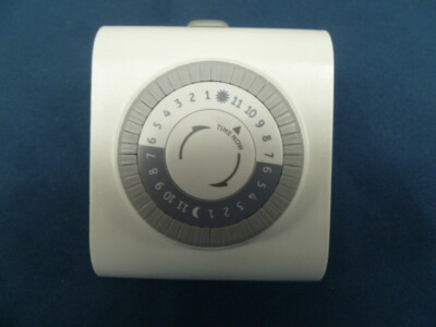 Heavy Duty Timer 458431 15 Amp 24 Hr Indoor Plug-In Mechanical Big ...