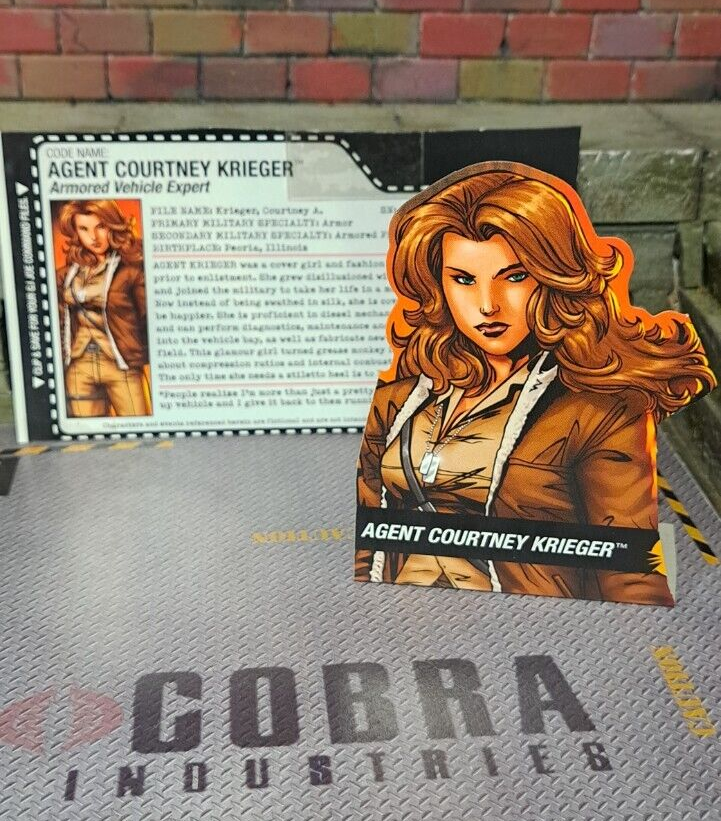 GI JOE ~ 2006 COVERGIRL ~ COURTNEY KRIEGER ~ 100% COMPLETE W/ CARD ...