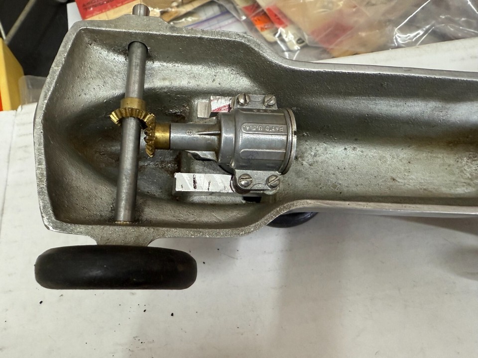 TETHER CAR MIDGET GAS POWERED RACE CAR PROJECT CAR COX TYPE ENGINE | eBay