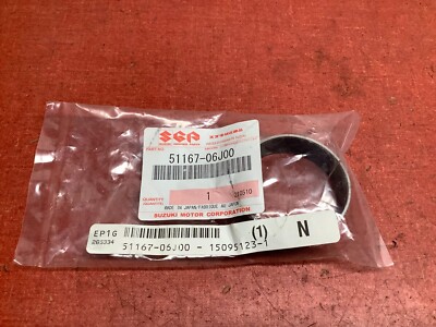 NEW OEM SUZUKI SLIDE BUSHING 251167-06J00 BOULEVARD C90B C90T 13-19 | eBay