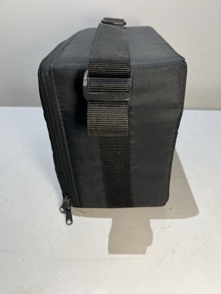 Case Logic CD Black Nylon Storage Carrying Case Bag 30 cap W/ Strap ...