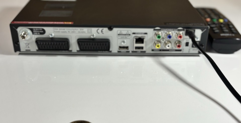 Humax Foxsat-HD Freesat HD TV Receiver HDMI Set Top Box + Remote ...