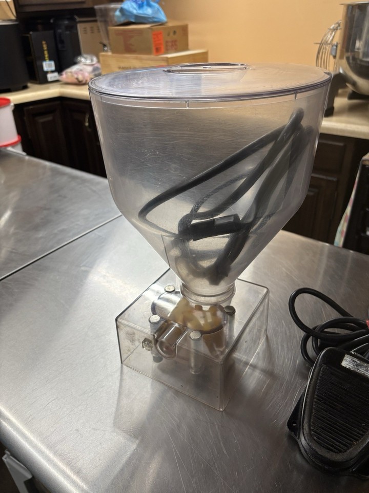 Edhard MK Donut Filler Hopper Single Spout W/ Doughnut Filler Nozzles ...