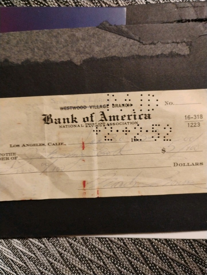 Authentic "Marilyn Monroe " 1952 Signed Autographed Check. " 5 day sale ...