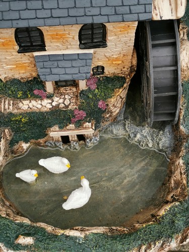 2 X Small Tap Sparkle 60l Aquatic Water Feature Pond Ornament Cleaner ...