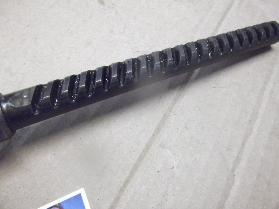 Citroen 2cv LHD steering rack pinion (19 spline) from 1958 . 1700 ...