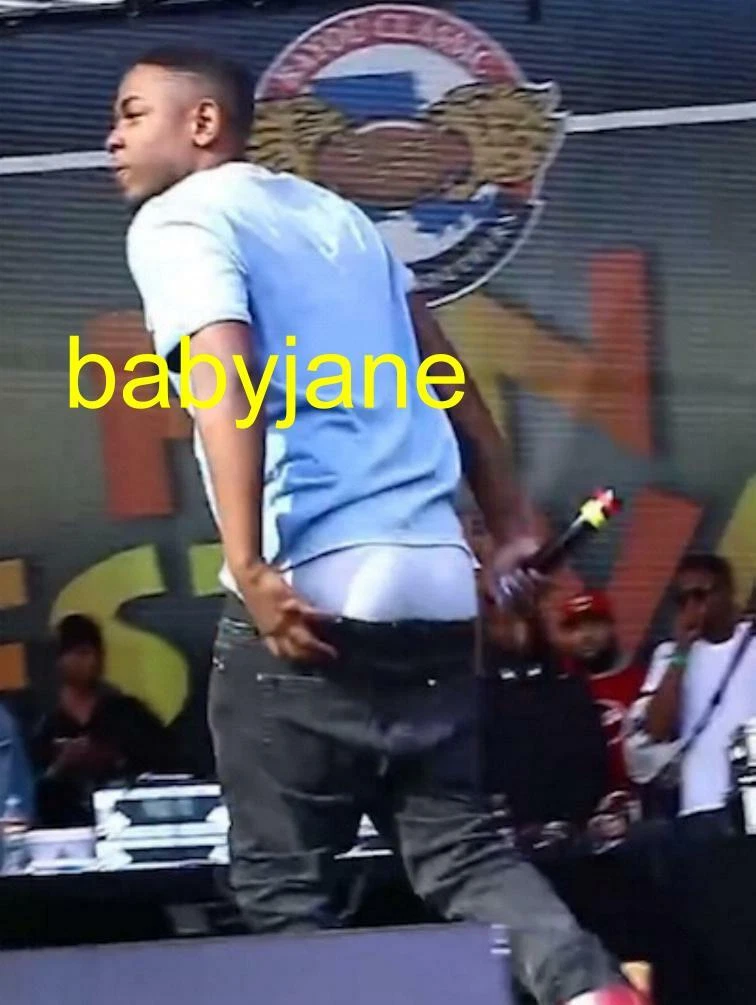 Kendrick Lamar Sagging