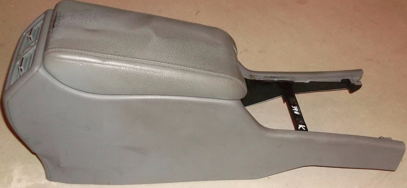 96-02 Mercedes Benz W210 E300 E320 E430 Center Console Arm Rest Storage ...