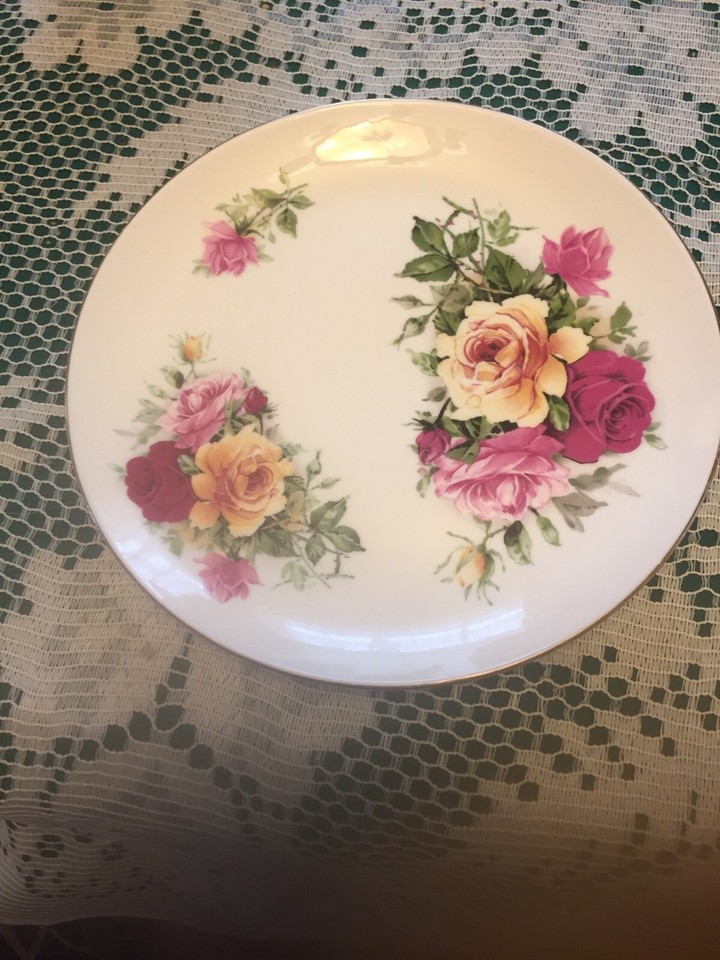 SPRINGFIELD BONE CHINA ENGLAND FLORAL PLATE w/ GOLD TRIM 7 1/2" Roses ...