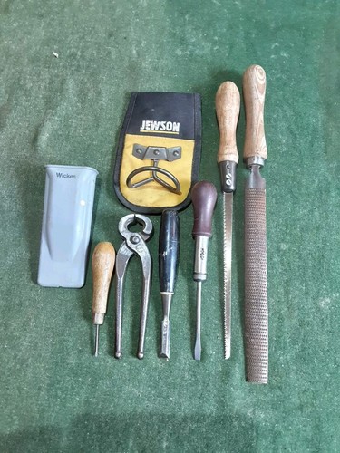 Awl Pincers Wood Chisel Ratchet Driver Keyhole Saw Rasp Woodwork ...