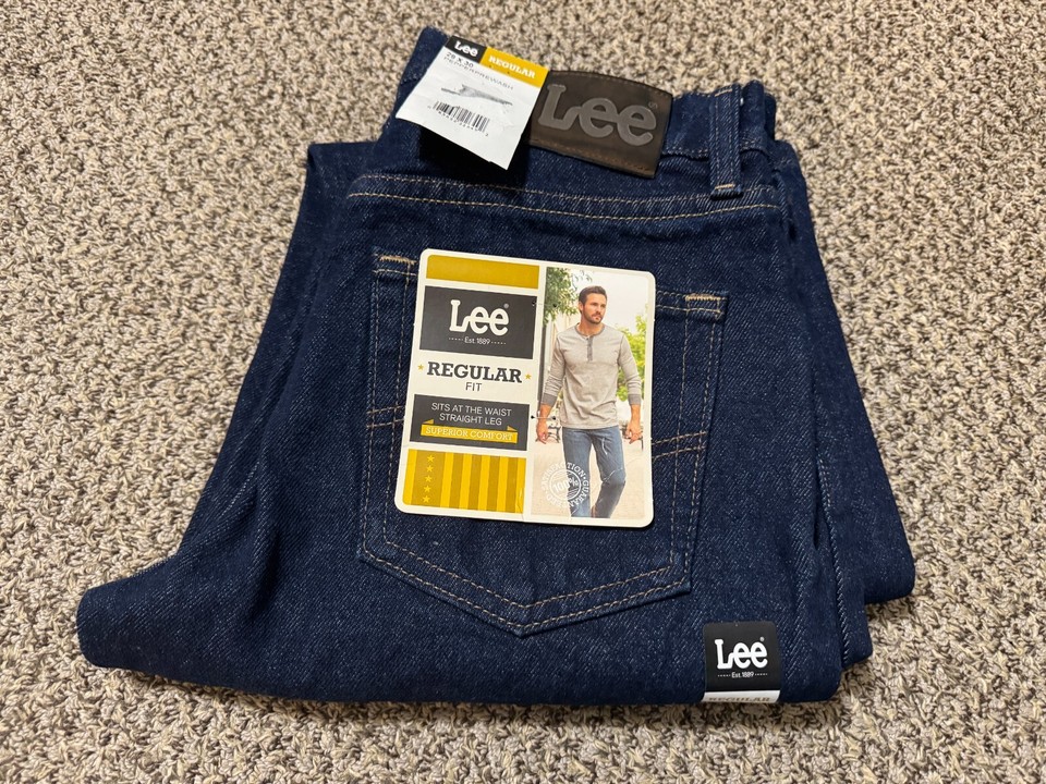 LEE Regular Fit Straight Leg Jeans Men Classic PEPPER PREWASH 29x30 ...