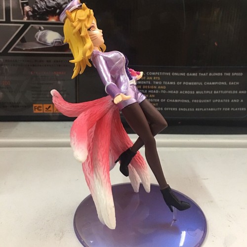 League of Legends Figure Ahri Delicate and Cute Statue Gift With ...