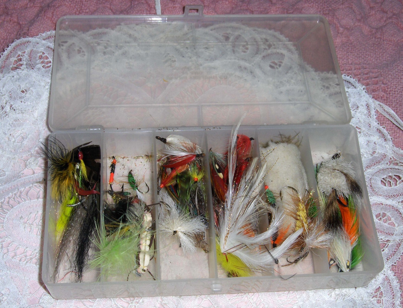 Vtg Lot of Hand Tied And Store Bought Fly Ties Fishing Bait Feathers ...