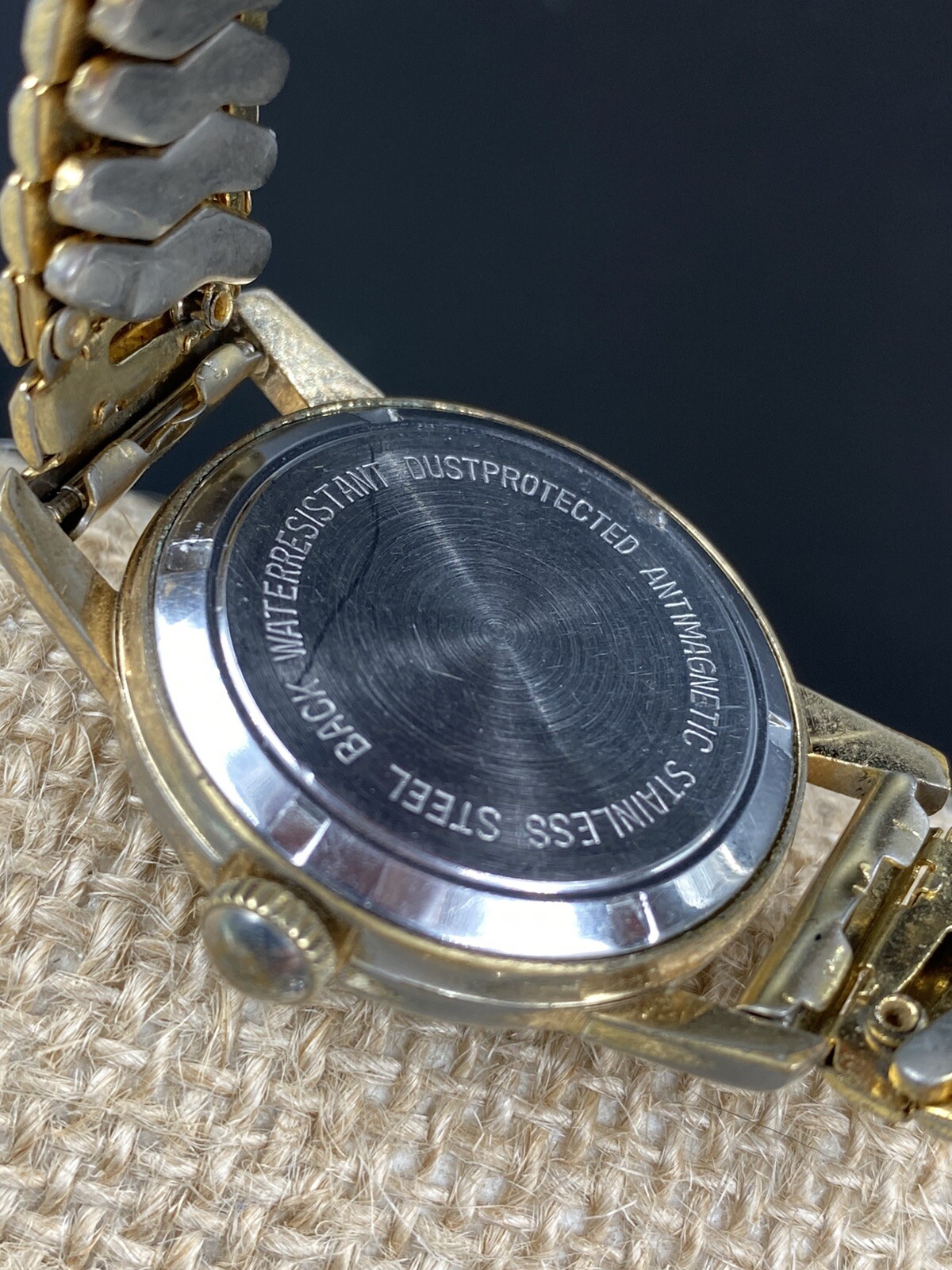 Vintage Cort Prestice Watch 17 Jewels Shockproof Unbreakable Mainspring ...